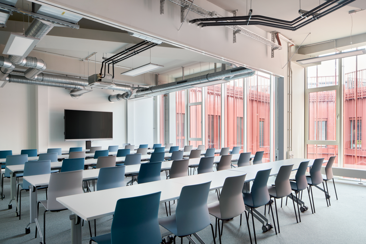 ทุนเรียนต่อปริญญา ประเทศเยอรมัน BSBI สมัครวันนี้ รับทุนการศึกษากว่า 30%